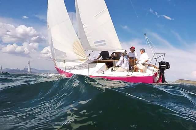 Team Building - Sailing and water-sport events in Arizona